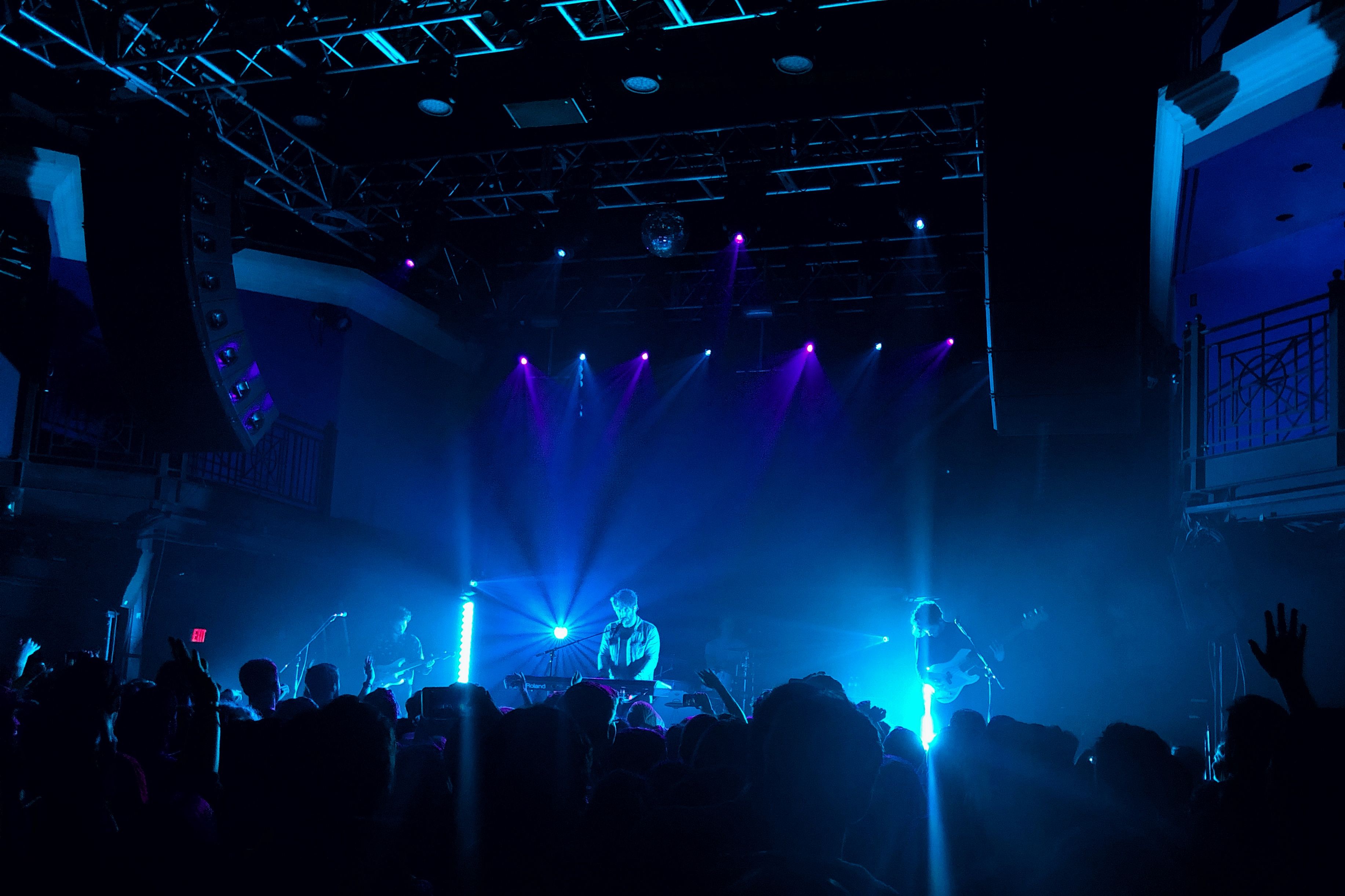 Review: Smallpools starts a love affair with D.C. at 9:30 Club concert ...