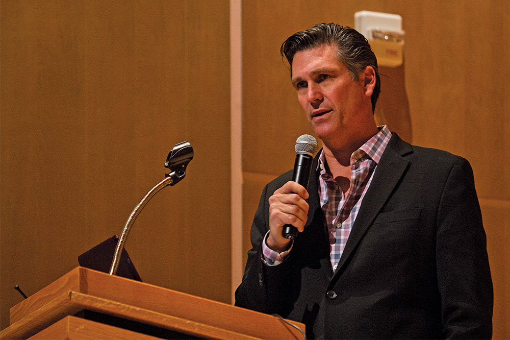 A retired MLB pitcher-turned-CEO will be speaking at UMD’s commencement ...