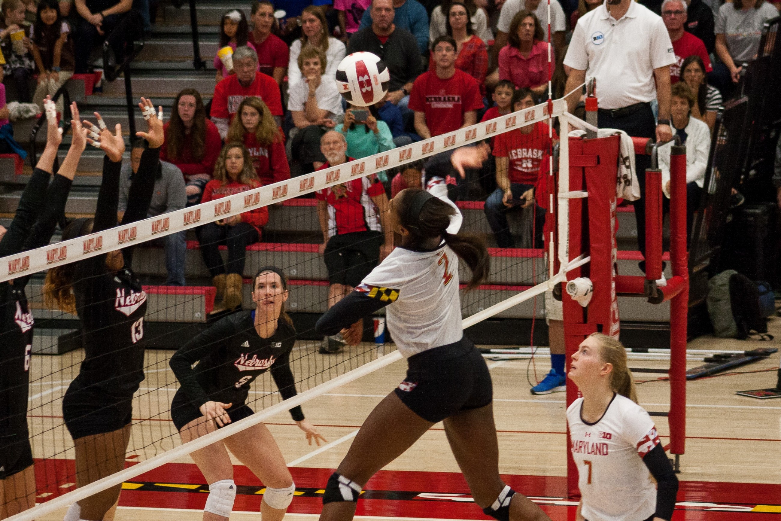 Maryland volleyball emphasized Hailey Murray as an attacking threat ...