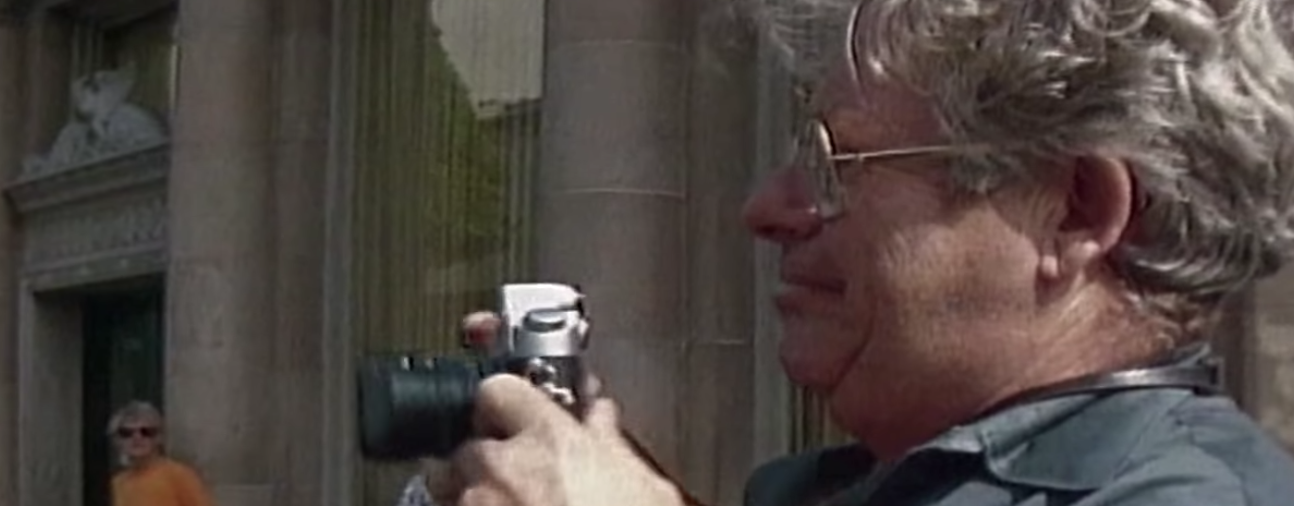 Review: ‘Garry Winogrand: All Things Are Photographable’ deconstructs a ...