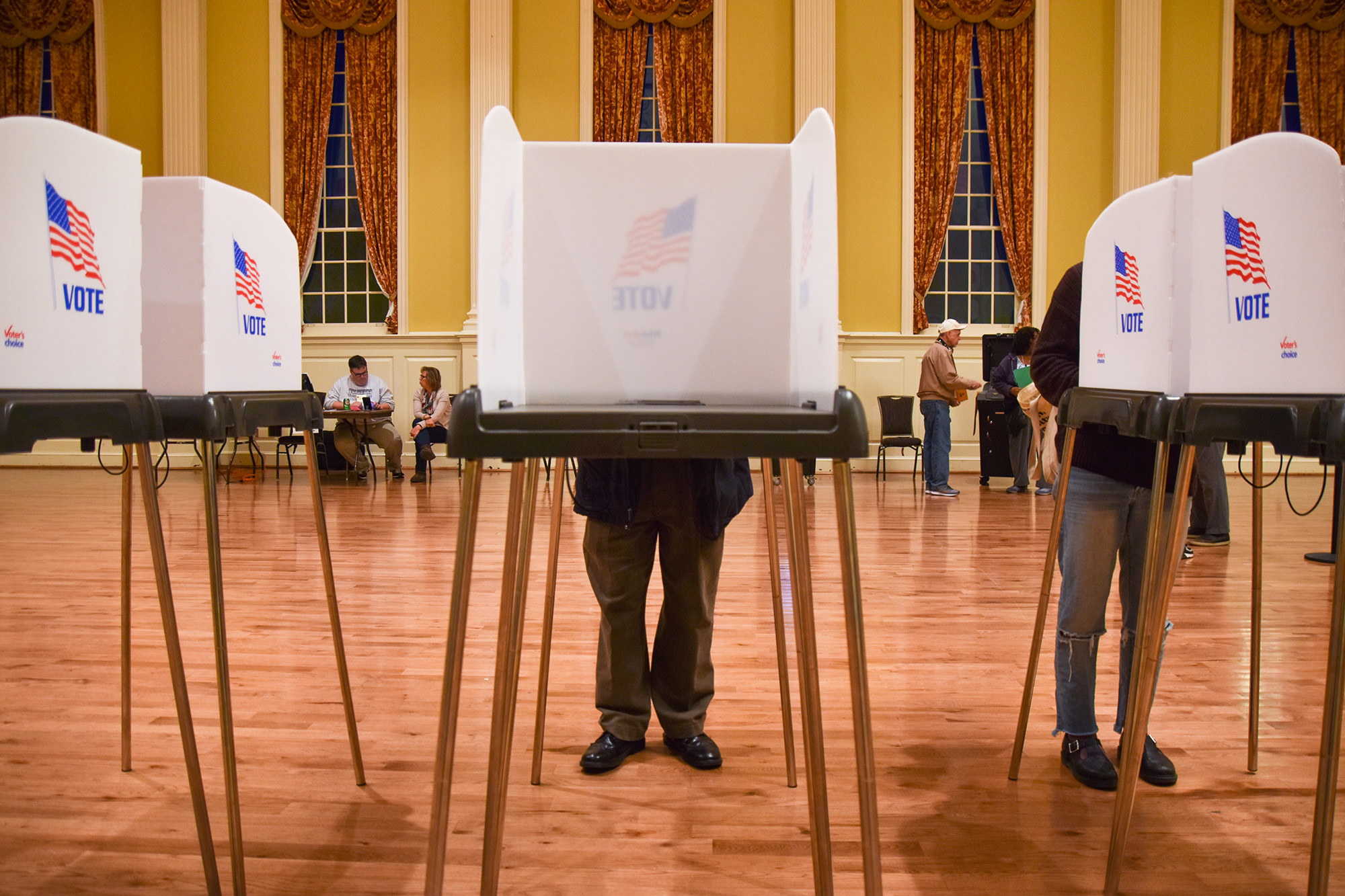 Despite efforts to make voting easier, turnout in College Park ...