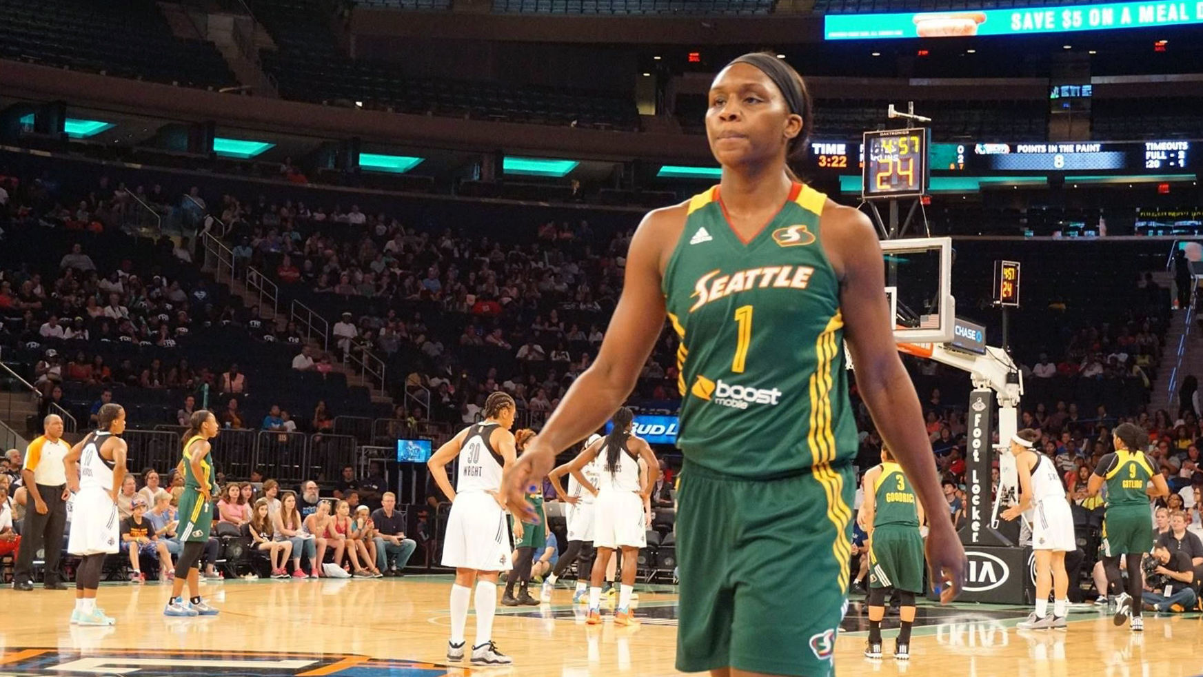 Former Terp Crystal Langhorne wins WNBA Finals - The Diamondback