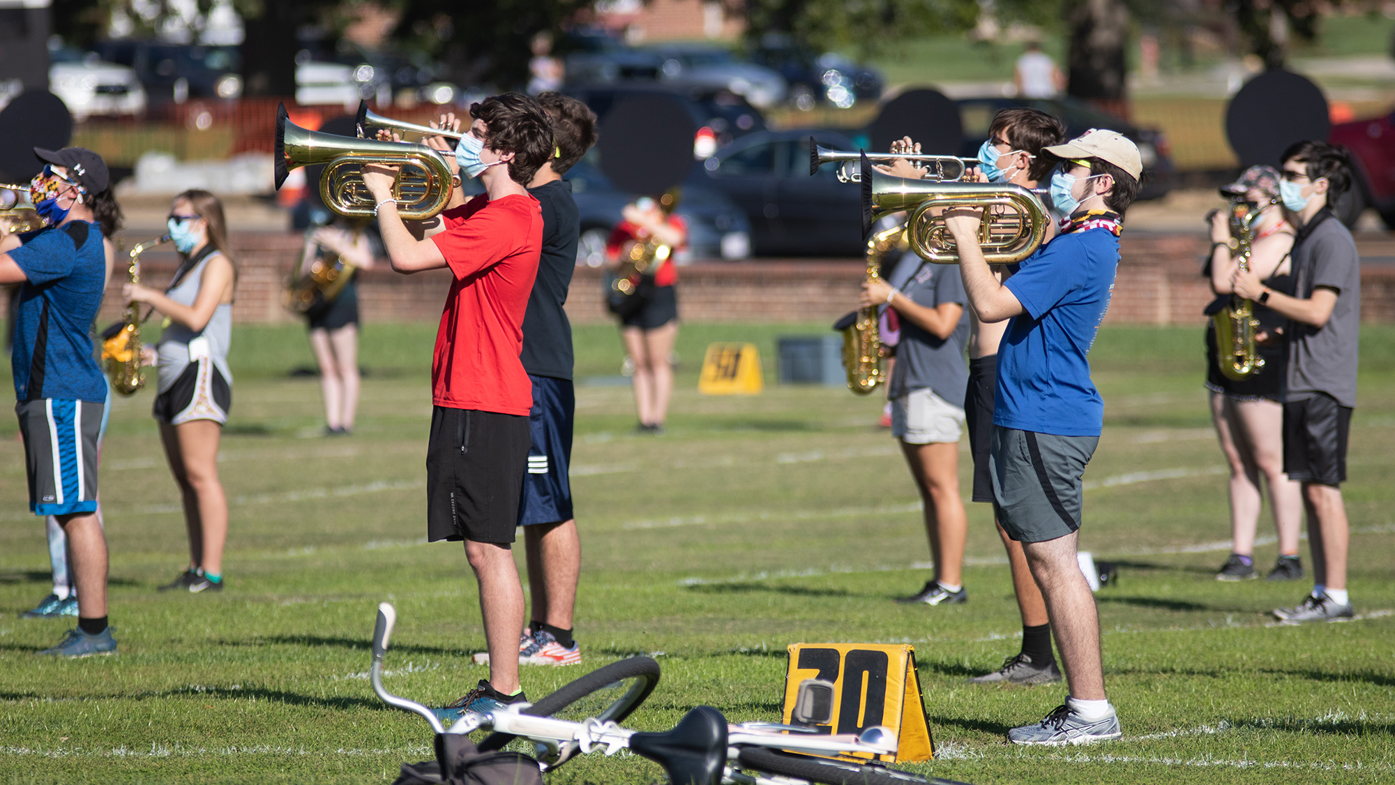 UMD marching band continues practice despite no in-person football ...
