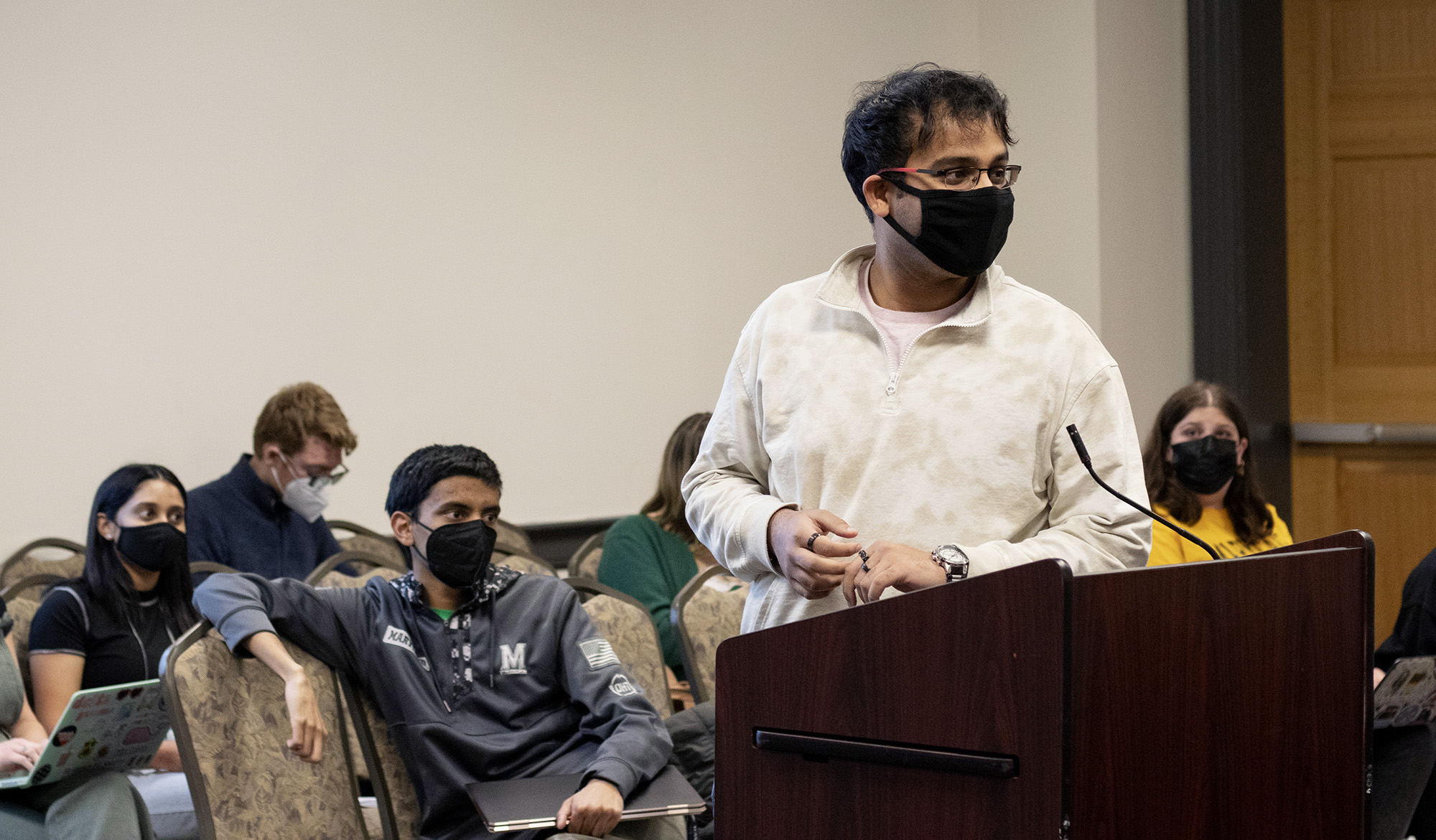 UMD SGA passes bill encouraging university to raise student worker ...