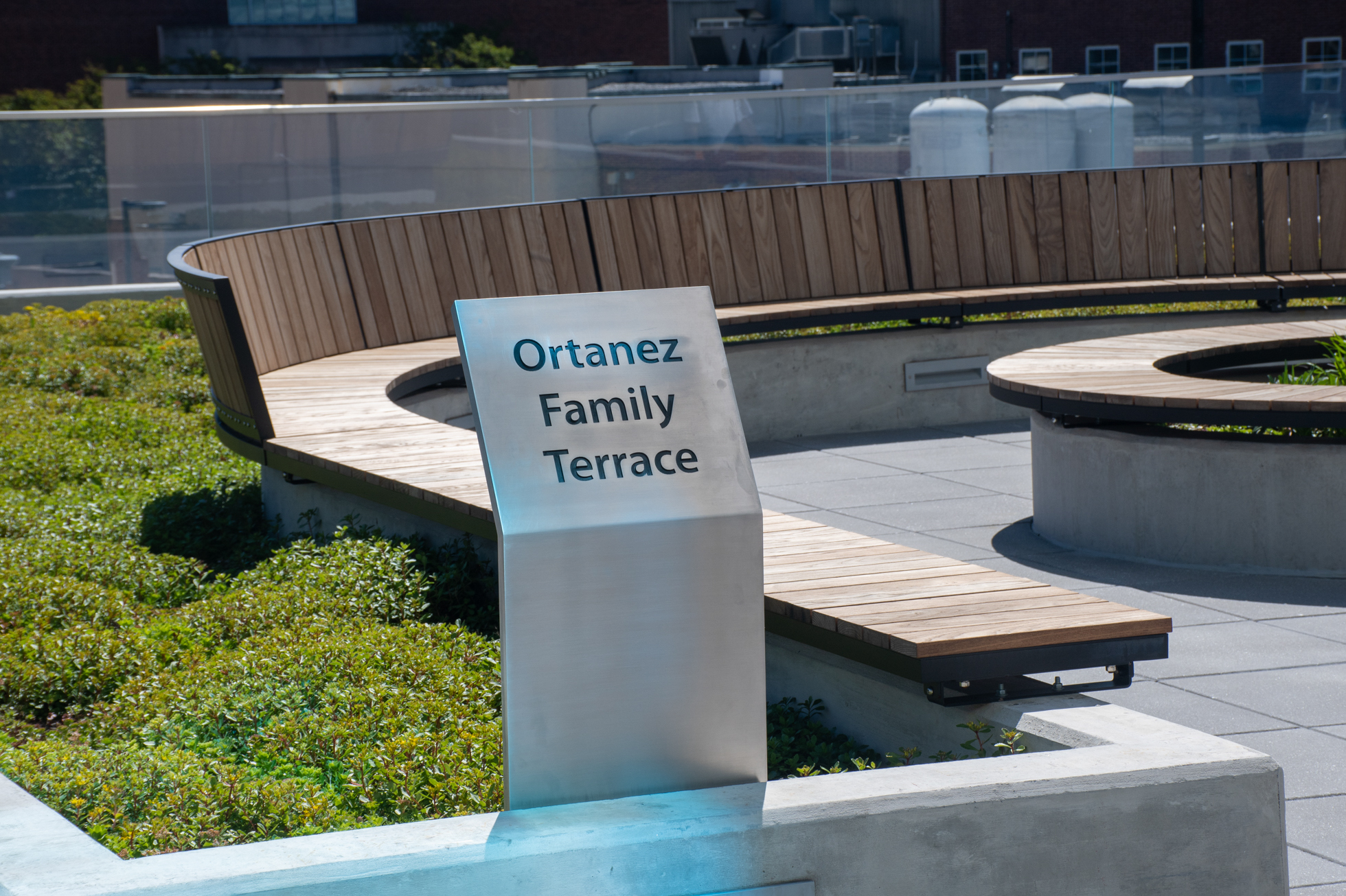 A space to ‘defy the impossible’: UMD community gathers at IDEA Factory ...