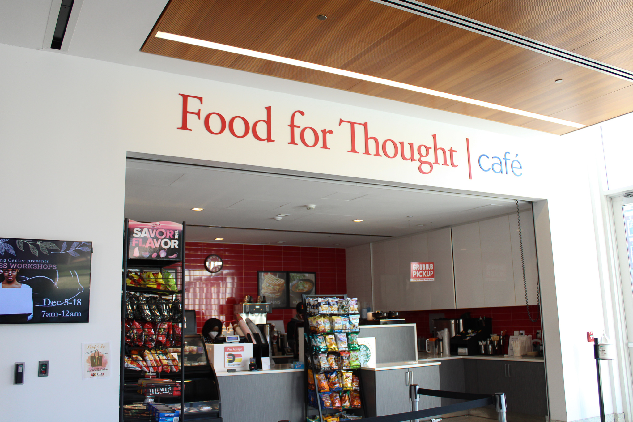 People are spending a lot more at UMD cafes this year - The Diamondback
